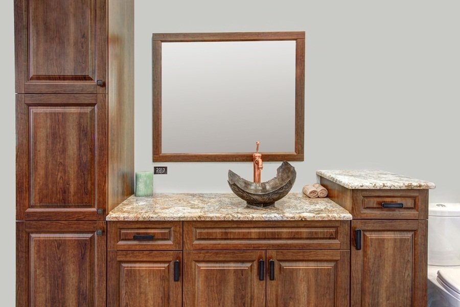 DISTINCTIVE BATHROOMS & KITCHENS - Updated December 2025 - 17 Photos ...