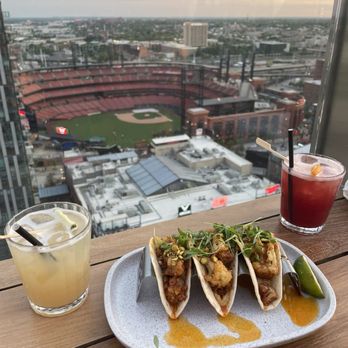 360 ROOFTOP BAR - Updated September 2024 - 1235 Photos & 905 Reviews ...