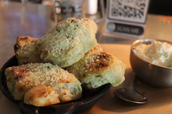 PIE TAP PIZZA WORKSHOP + BAR - 141 Photos & 100 Reviews - Pizza - 5100 ...