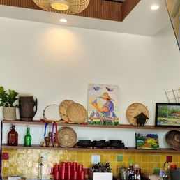 CHEBOGZ - Updated October 2025 - 312 Photos & 139 Reviews - 2710 Beacon ...