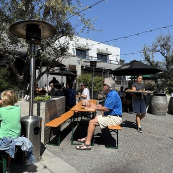 THIRD WINDOW BREWING - Updated December 2025 - 751 Photos & 429 Reviews ...