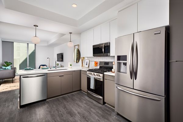 SENTRAL DTLA AT 755 SPRING STREET - Updated December 2025 - 94 Photos ...