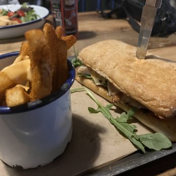 BREWDOG ATLANTA - Updated December 2024 - 265 Photos & 156 Reviews ...