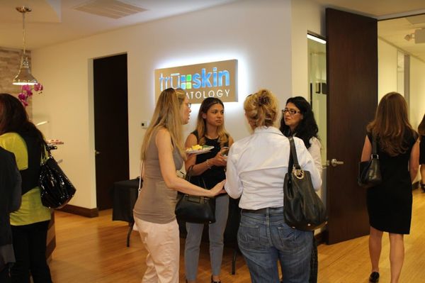 TRU-SKIN DERMATOLOGY - Updated July 2025 - 16 Photos - 11612 Bee Caves ...