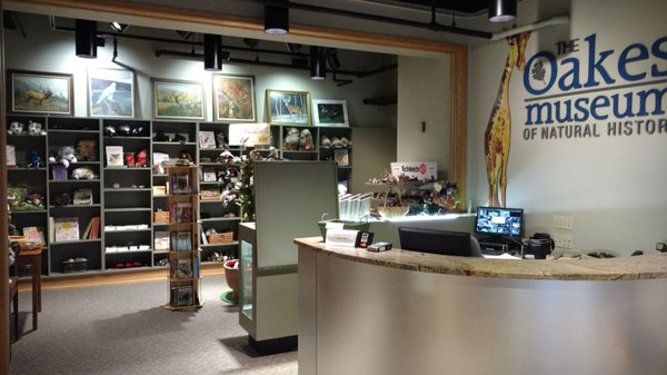 OAKES MUSEUM OF NATURAL HISTORY - 28 Photos - 1 University Ave ...