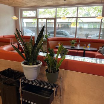 PLAY EUGENE - Updated November 2025 - 32 Photos & 18 Reviews - 232 W 5th Ave, Eugene, Oregon ...