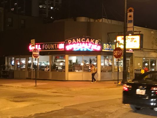 MELROSE RESTAURANT - 90 Photos & 498 Reviews - Burgers - 3233 N ...