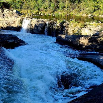 HOG’S BACK FALLS PARK - Updated December 2025 - 49 Photos & 19 Reviews ...