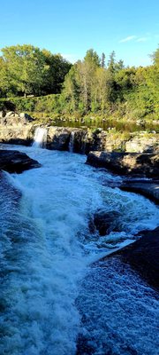 HOG’S BACK FALLS PARK - Updated July 2024 - 49 Photos & 19 Reviews ...