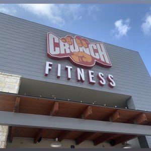 CRUNCH FITNESS - ROUND ROCK - 88 Photos & 64 Reviews - Gyms - 2800 S IH ...