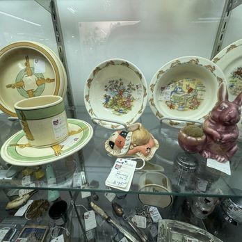 HEART OF OHIO ANTIQUE CENTER - Updated October 2025 - 205 Photos & 75 ...