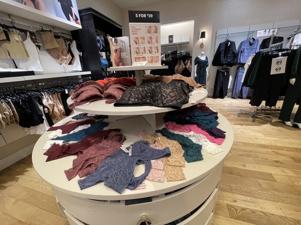 SOMA - Updated September 2025 - 10 Photos & 18 Reviews - 2800 W Big ...