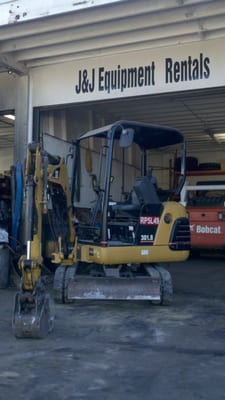 J&J EQUIPMENT RENTALS - Updated October 2025 - 26 Photos - 4952 E ...