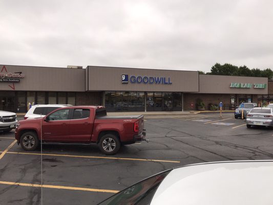 GOODWILL OF CENTRAL IOWA - ANKENY - Updated December 2025 - 509 N ...