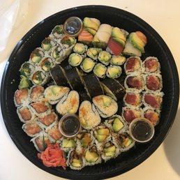 YONGE SUSHI - Updated April 2026 - 126 Photos & 112 Reviews - 3187 ...