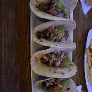 HAMLIN PUB - Updated October 2025 - 54 Photos & 60 Reviews - 1488 N ...