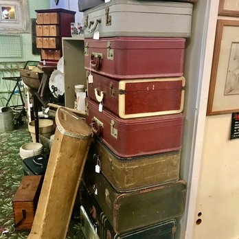 SPRING ANTIQUE MALL - Updated December 2025 - 83 Photos & 43 Reviews ...