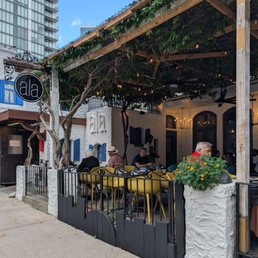 ALA - BETHESDA - Updated January 2026 - 549 Photos & 166 Reviews - 4948 ...