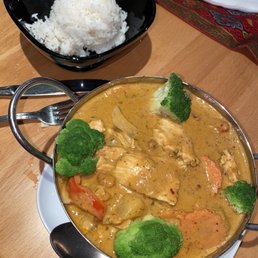 RATCHADA THAI & LAOS CUISINE - Updated July 2024 - 458 Photos & 358 ...