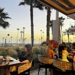 LOREA - Updated June 2025 - 209 Photos & 96 Reviews - 21080 Pacific ...