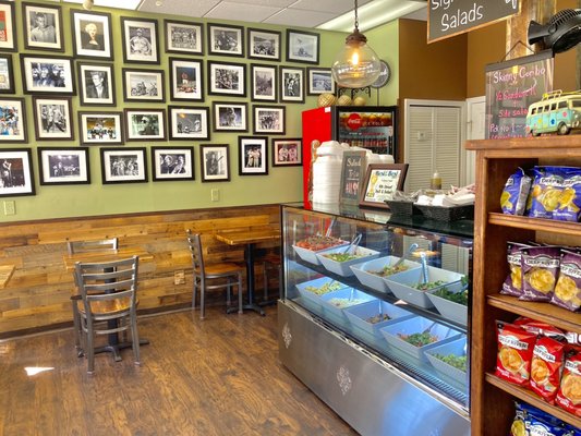 4TH STREET DELI - Updated August 2025 - 149 Photos & 137 Reviews - 3 N ...