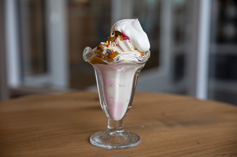 INNER RAIL FOOD HALL - Updated July 2024 - 332 Photos & 147 Reviews ...