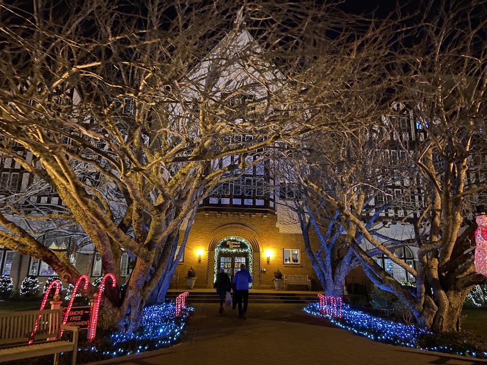 MONTAUK MANOR - 113 Photos & 108 Reviews - 236 Edgemere St, Montauk, NY ...