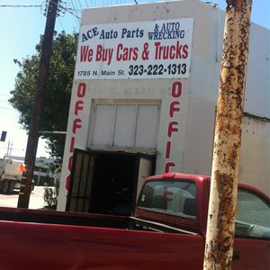 ROCKAUTO - Updated April 2025 - 135 Photos & 887 Reviews - 975 W 8th St ...