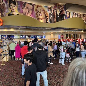 AMC MISSION VALLEY 20 - 600 Photos & 775 Reviews - 1640 Camino Del Rio ...