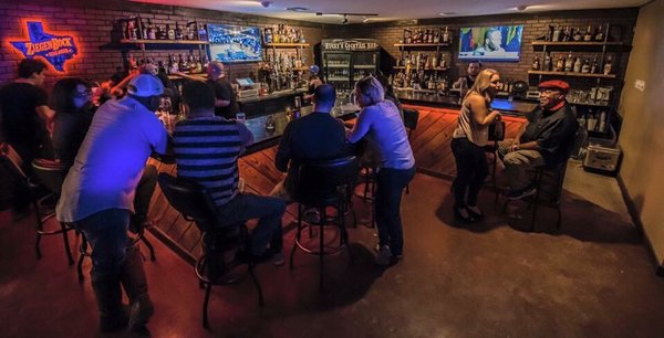 NUCKY’S COCKTAIL BAR - Updated December 2025 - 17 Photos & 17 Reviews ...