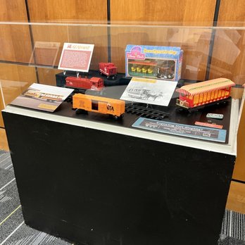 SMOKY HILL LIBRARY - Updated December 2025 - 61 Photos & 48 Reviews ...