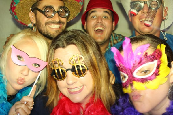 BUBS PHOTO BOOTH - Updated March 2025 - 699 Davis Rd, League City ...