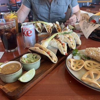 COLOSSAL RESTAURANT - Updated May 2025 - 78 Photos & 20 Reviews - 392 N ...