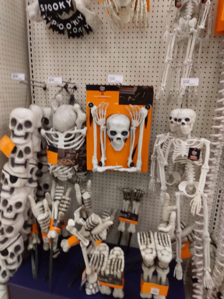 TARGET - Updated June 2025 - 40 Photos & 77 Reviews - 800 Broadview ...