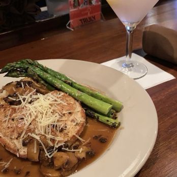 2520 TAVERN - Updated October 2025 - 350 Photos & 220 Reviews - 2520 ...