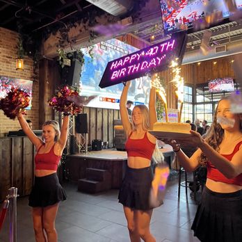 POUR BEHAVIOR - 518 Photos & 490 Reviews - 2211 Travis St, Houston ...