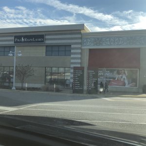 TANGER OUTLETS NATIONAL HARBOR - 225 Photos & 237 Reviews - Outlet ...