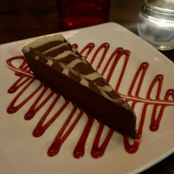 FALORA - Updated July 2025 - 316 Photos & 389 Reviews - 3000 E Broadway ...