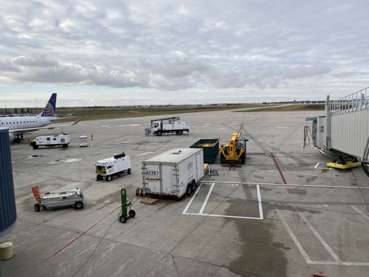 HECTOR INTERNATIONAL AIRPORT - Updated April 2026 - 122 Photos & 106 ...