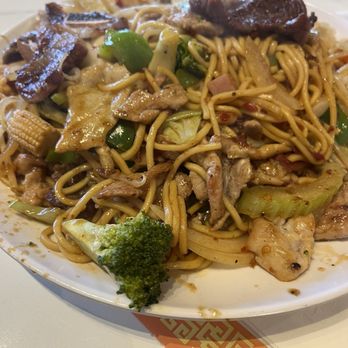 MB GRILL - Updated August 2024 - 181 Photos & 221 Reviews - 121 Los ...