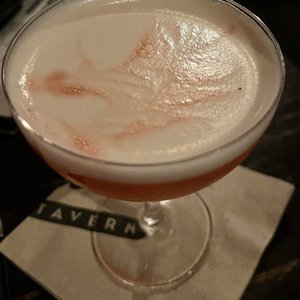 THE ESQUIRE TAVERN - 2640 Photos & 2991 Reviews - 155 E Commerce St ...