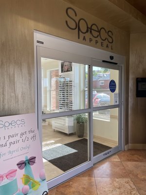 RICHENS EYE CENTER - Updated January 2026 - 21 Photos & 46 Reviews ...