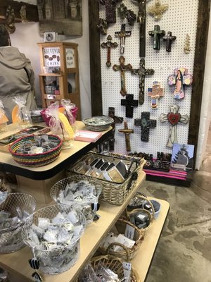 MISSION SAN JOSE GIFT SHOP - Updated January 2026 - 701 E Pyron Ave ...