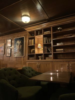 REYNOLD’S - Updated December 2025 - 22 Photos & 12 Reviews - 1337 ...