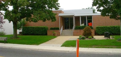 FAIR HAVEN PUBLIC LIBRARY - 748 River Rd, Fair Haven, New Jersey ...