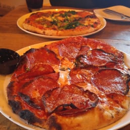 3 PALMS PIZZERIA - HUDSON - Updated January 2026 - 331 Photos & 405 ...