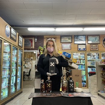 ALPINE LIQUOR - Updated December 2025 - 12 Reviews - 2262 Alpine Blvd ...