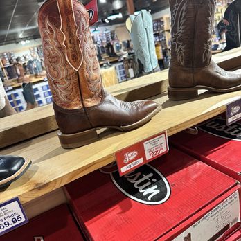 ROD’S WESTERN PALACE - Updated December 2025 - 19 Photos & 55 Reviews ...