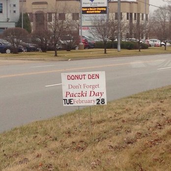 DONUT DEN - Updated December 2025 - 66 Photos & 160 Reviews - 3043 ...