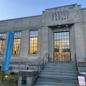 WALTHAM PUBLIC LIBRARY - Updated September 2025 - 22 Photos & 37 ...